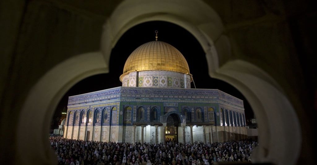 Tour ke Masjidil Aqsa untuk keluarga Tour ke Masjidil Aqsa untuk keluarga
