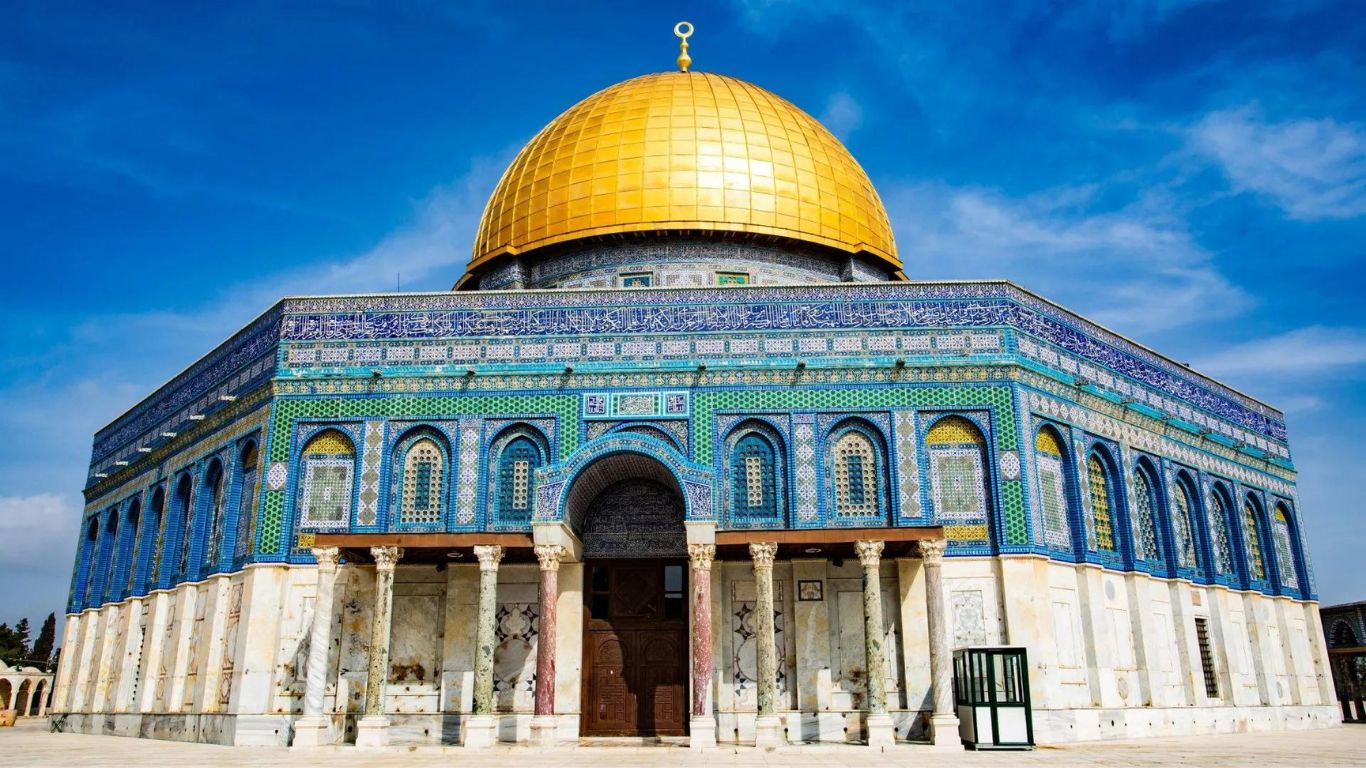 Tour Masjidil Aqsa di Jakarta dan Surabaya Tour Masjidil Aqsa di Jakarta dan Surabaya